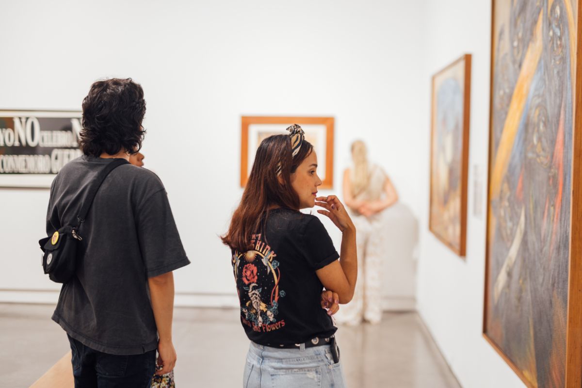 Recorrido comentado con la artista Ana Elena Garuz - Museo de Arte ...